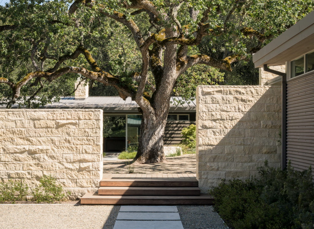 Carmel Cream Limestone | Maiden Stone